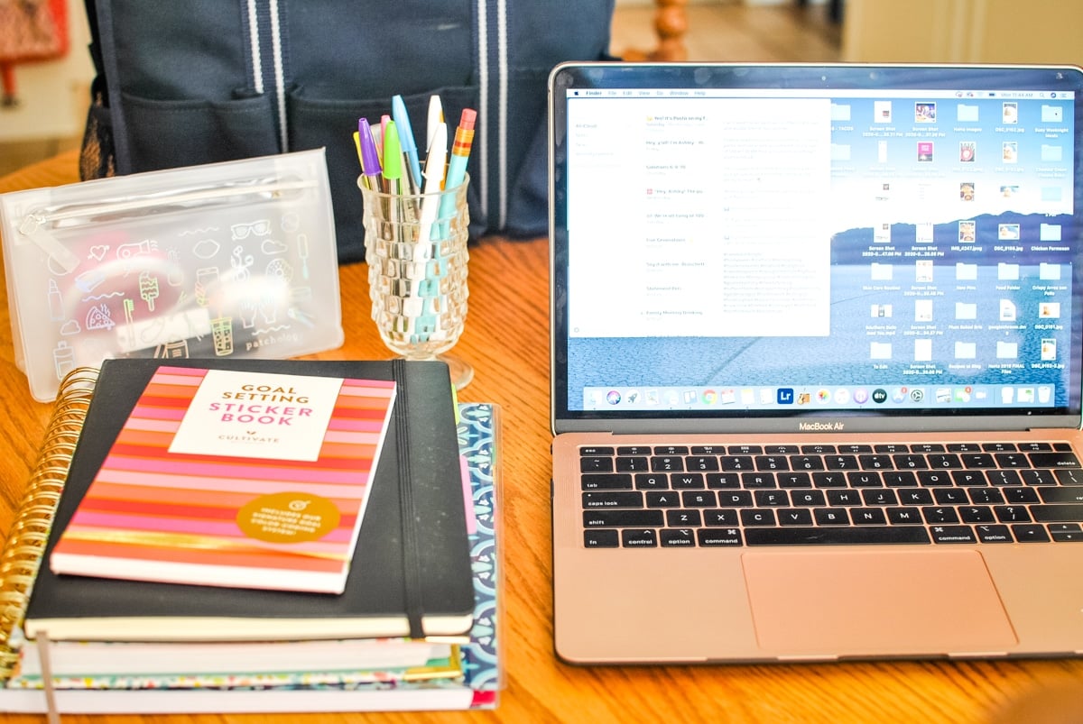 A Simple Mobile Office Setup | by Sweetpea Lifestyle