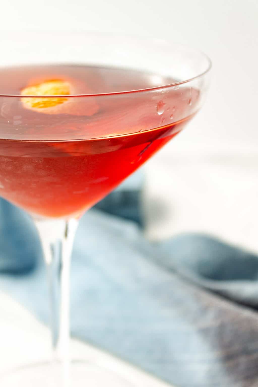 How to Make a Boulevardier Cocktail - Sweetpea Lifestyle