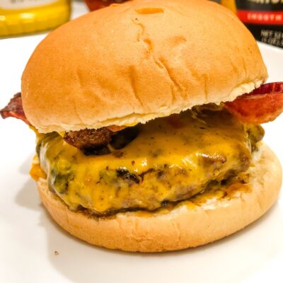 How to Make a Cheeseburger | Classic Cheeseburger Recipe