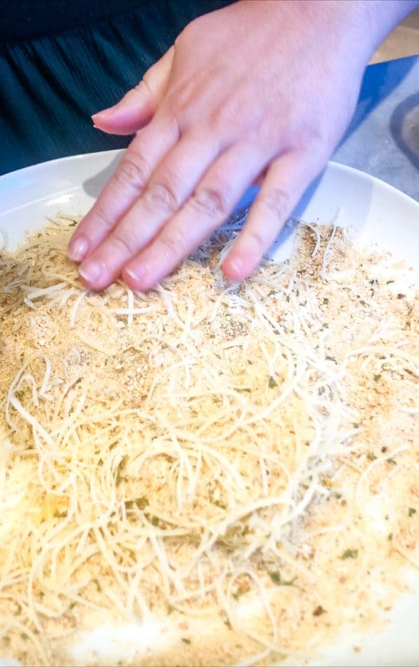 How to Cook Chicken Cutlets on the Stove - Sweetpea Lifestyle