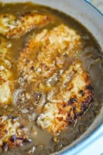Southern Smothered Chicken Recipe - Sweetpea Lifestyle